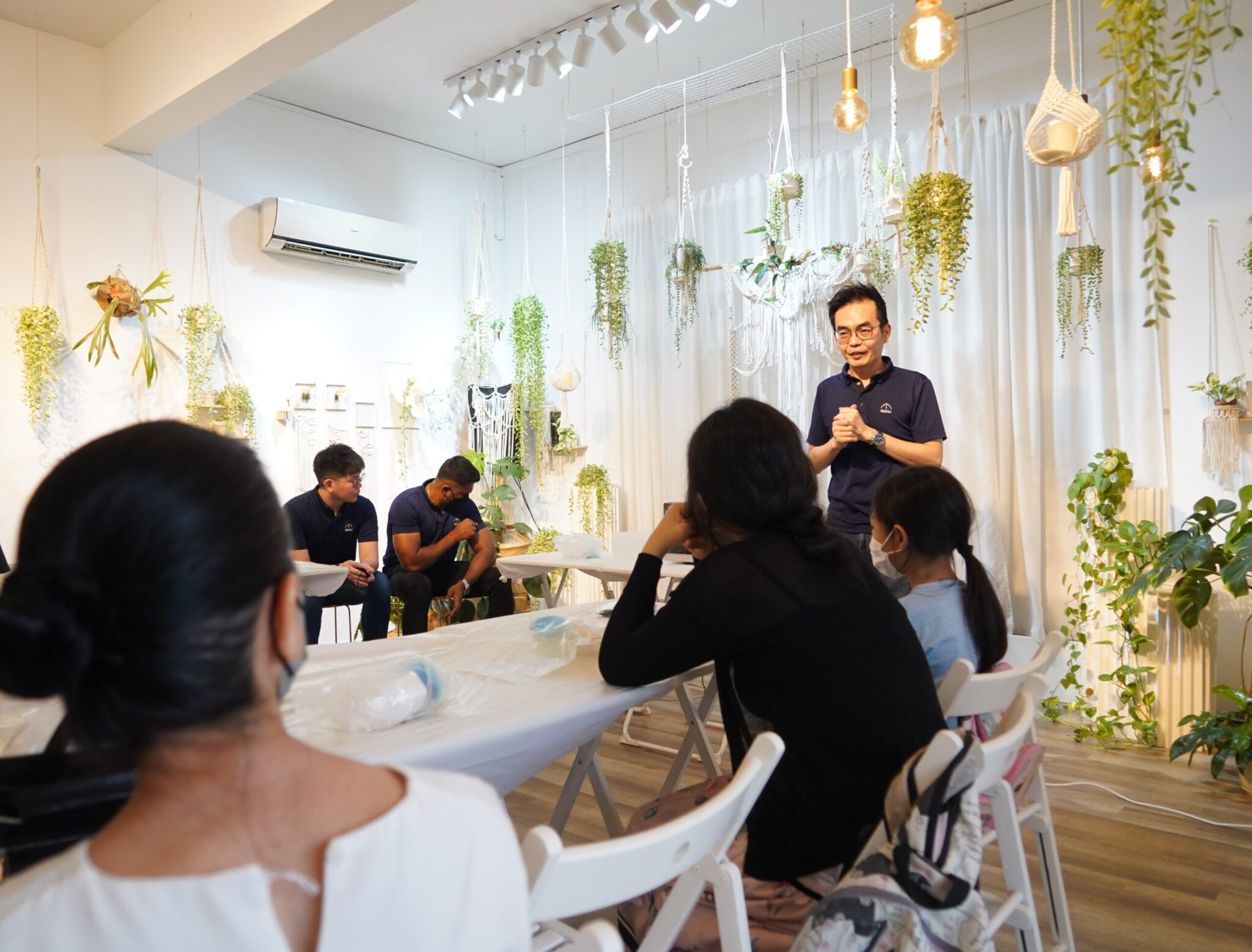 Meaningful Connections with Residents from the Star Shelter - SeaVoices ...